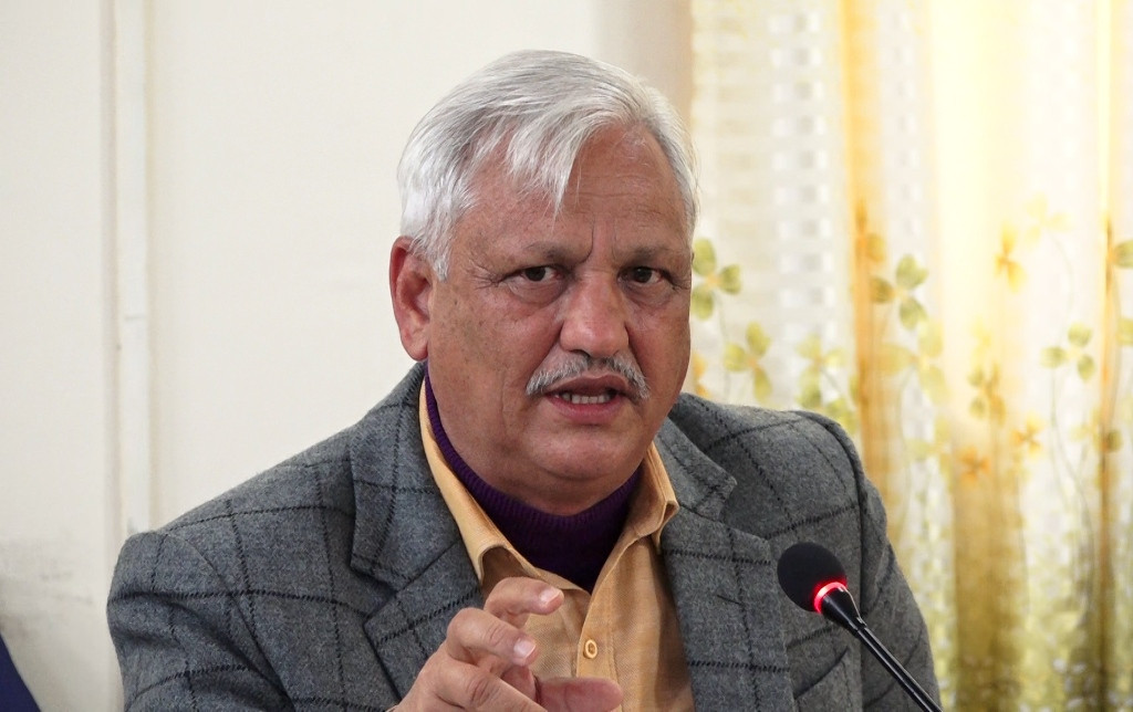 बालुवाटार बैठकपछि लेखराज भट्टसँग अन्तर्वार्ता : प्रधानमन्त्रीले असहज ...